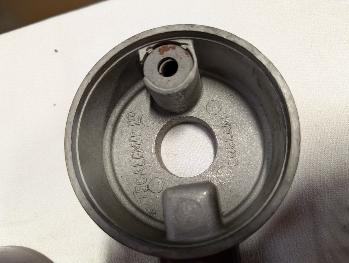 # FA2724 Tecalemit Oil Filter Housing -USED- – Team Triumph: British ...