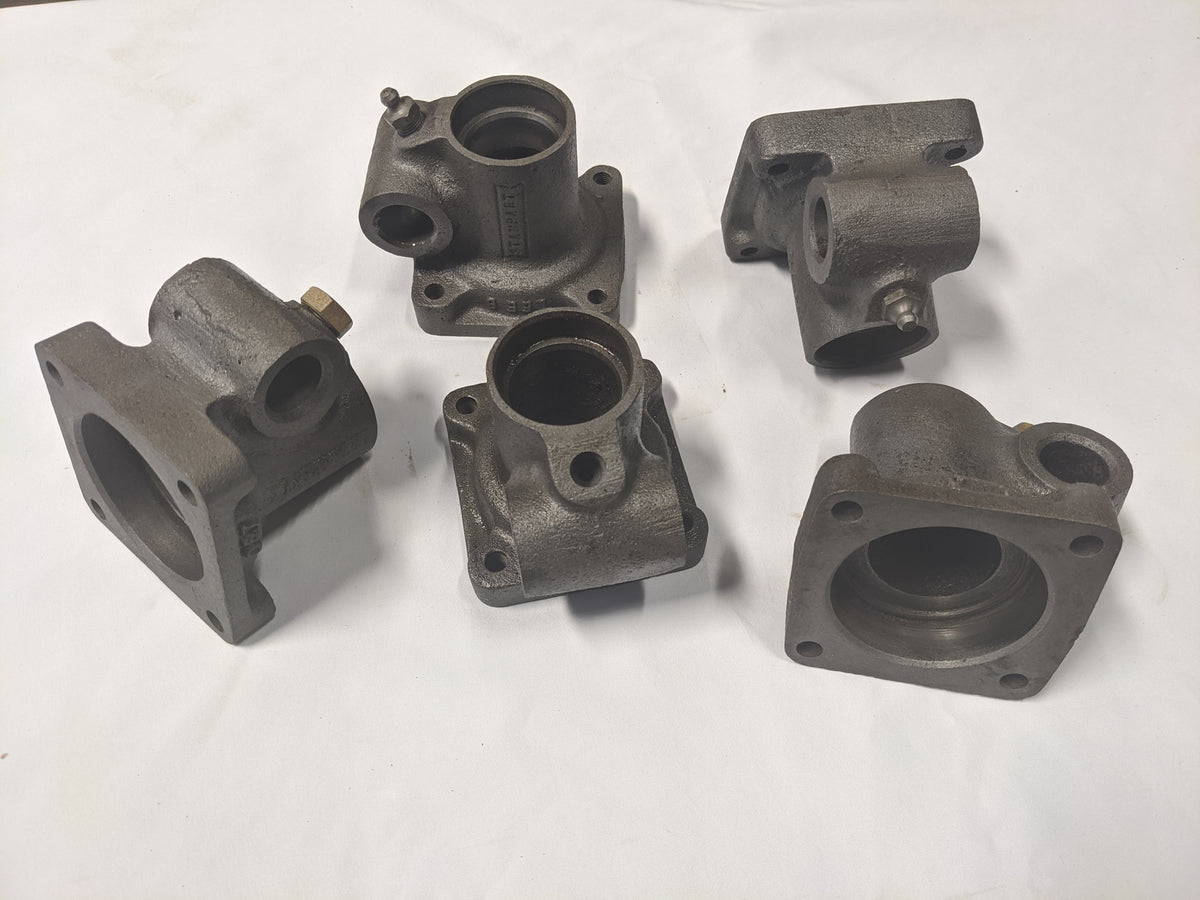 # 204226 Hub, Inner/Trunnion, Rear -RECONDITIONED- – Team Triumph ...